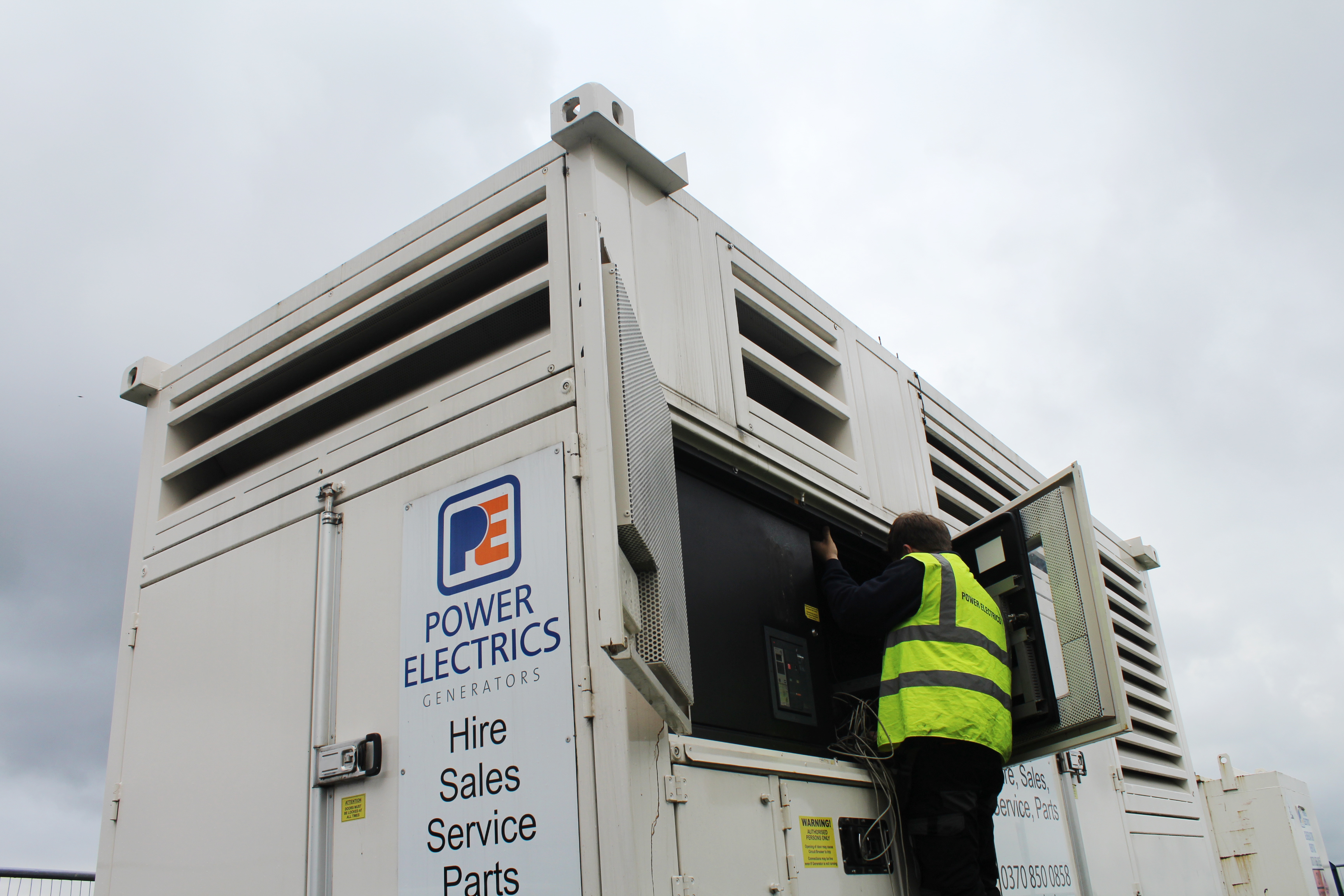An Interview With a Multi-Megawatt Generator Engineer | Power Electrics